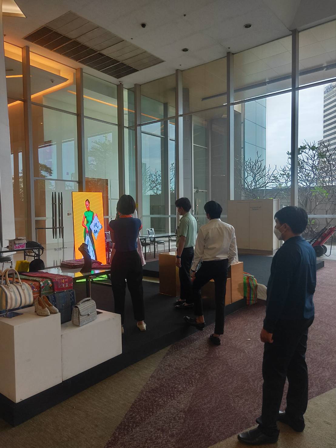 คีออสแอลอีดี (LED Kiosk) - JLED